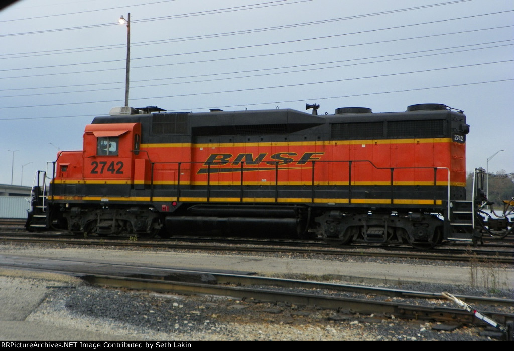 BNSF 2742